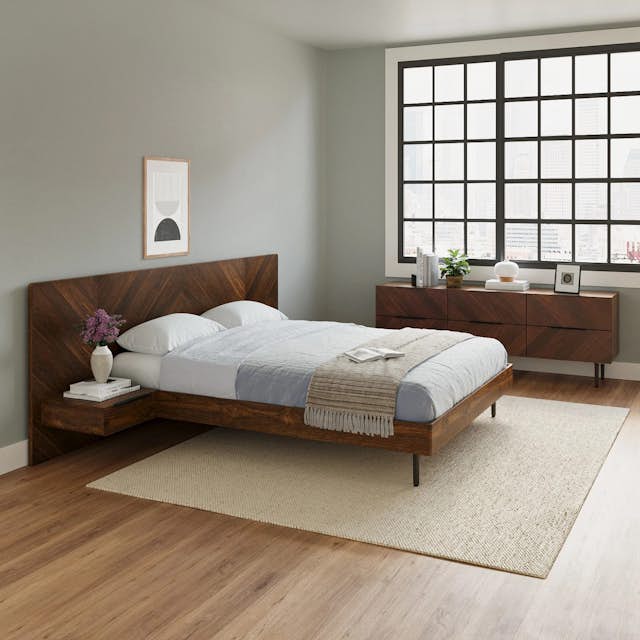 The Easy Choice Bundle - Queen | Article