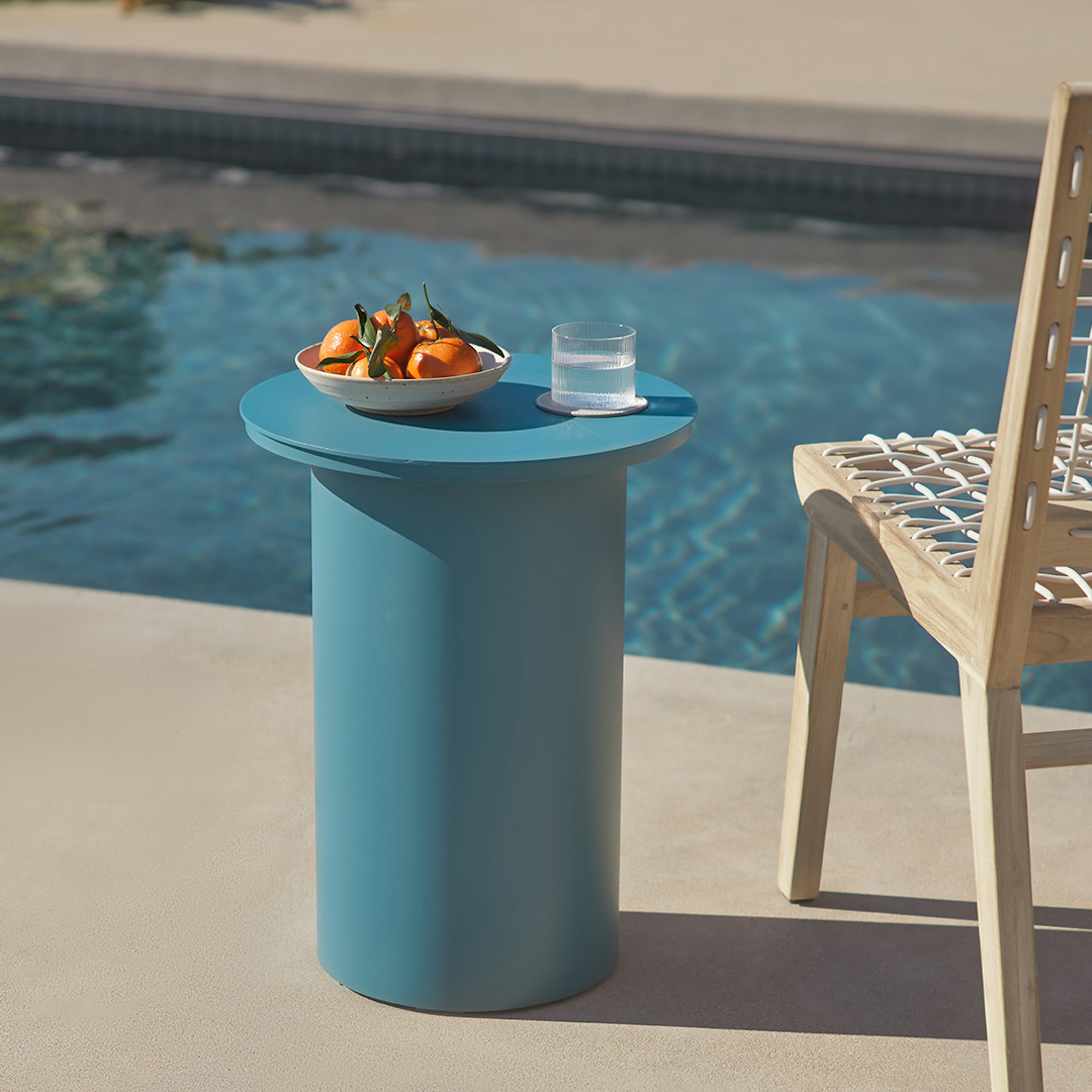 Vardo Outdoor Side Table Storm Blue