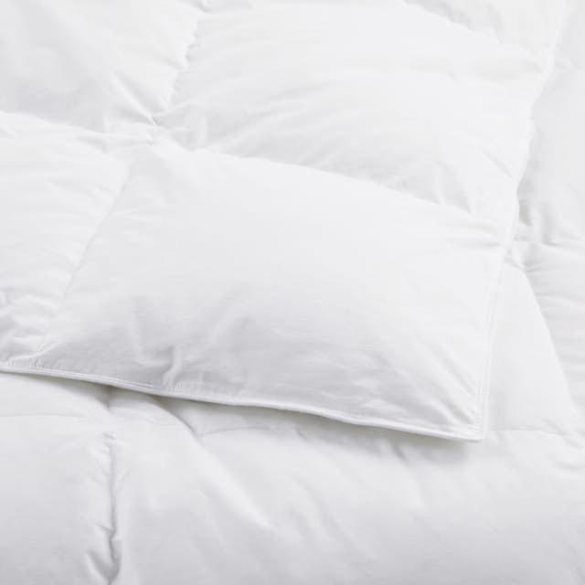 Dyna Queen 650 Fill Power Down Duvet | Article