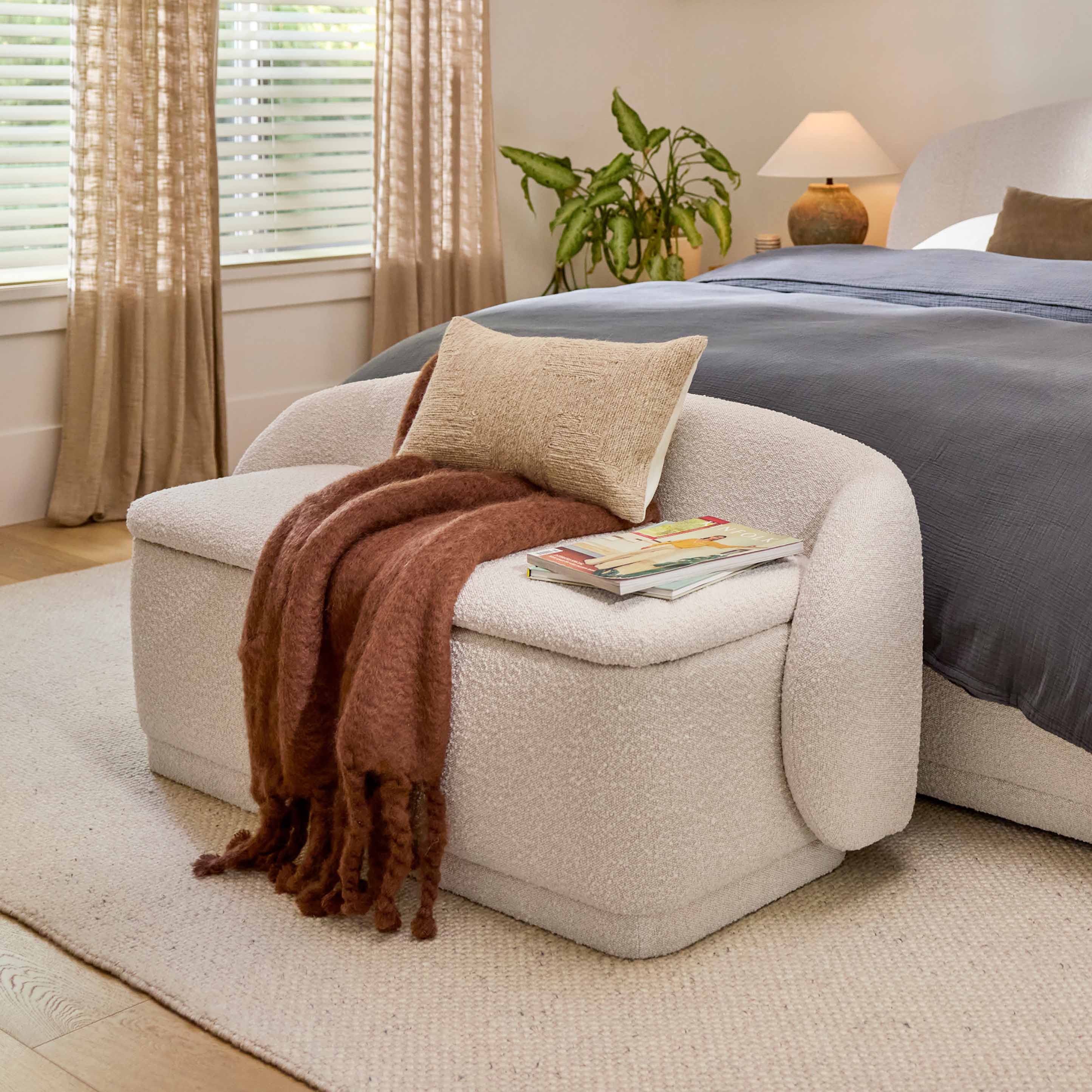 Article storage bench store